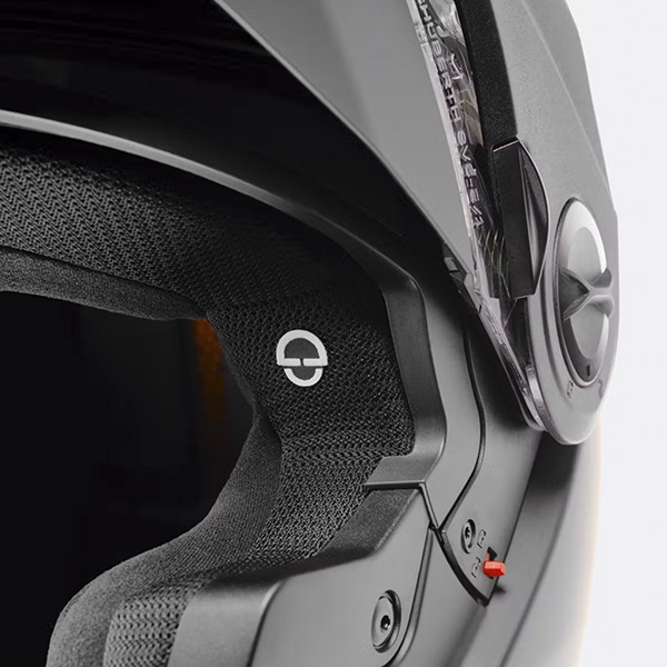 Schuberth hjelm E2 mat sort